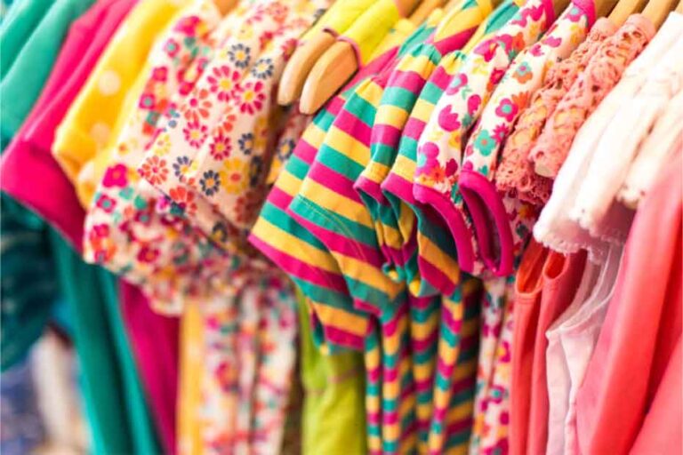 Is Kids Clothing Business Profitable? Pros And Cons When Start Bussiness